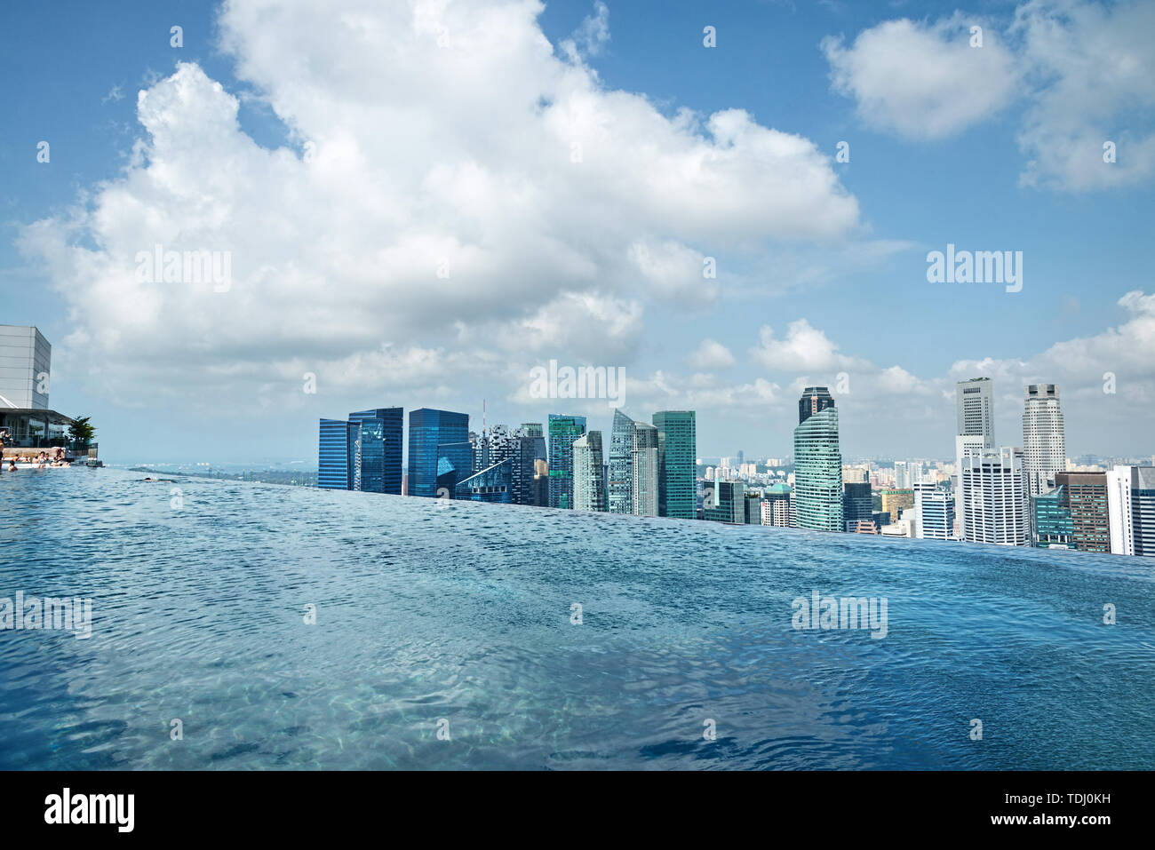 Infinity swimming pool of the Marina Bay Sands in Singapore Stock Photo ...