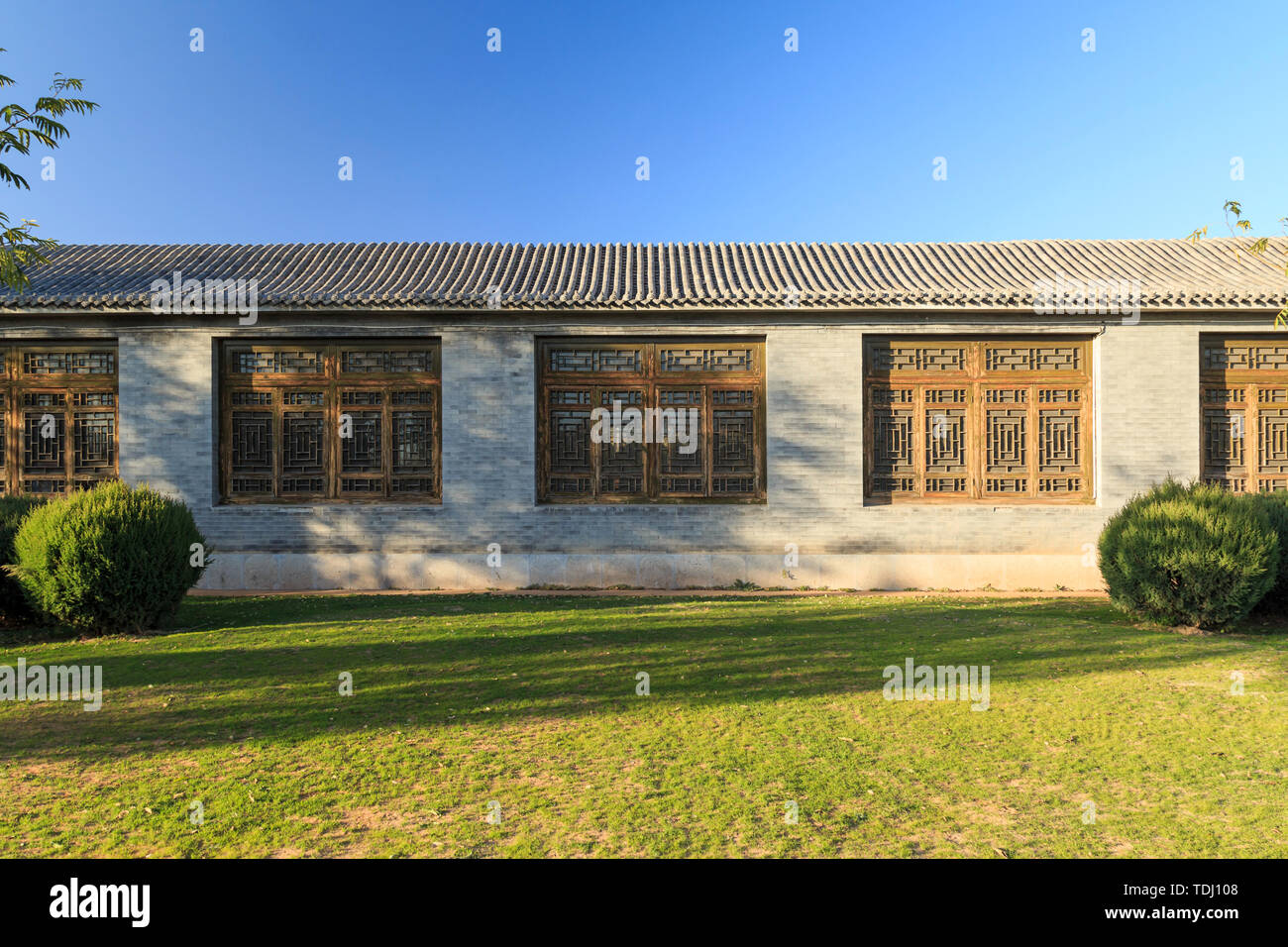 Houses with traditional Chinese architectural style Stock Photo - Alamy