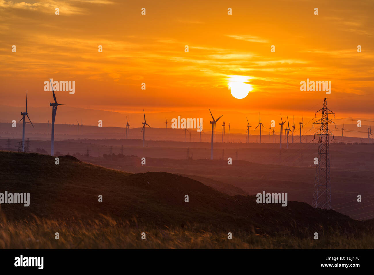 Prairie sky road sunrise Stock Photo - Alamy