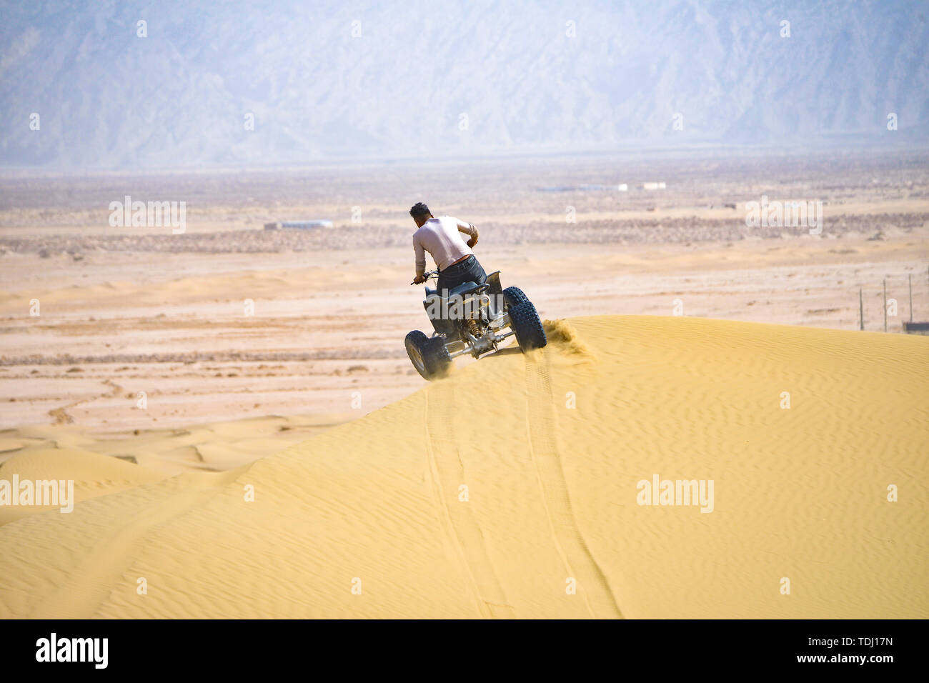 Sand motorcycle hi-res stock photography and images - Alamy