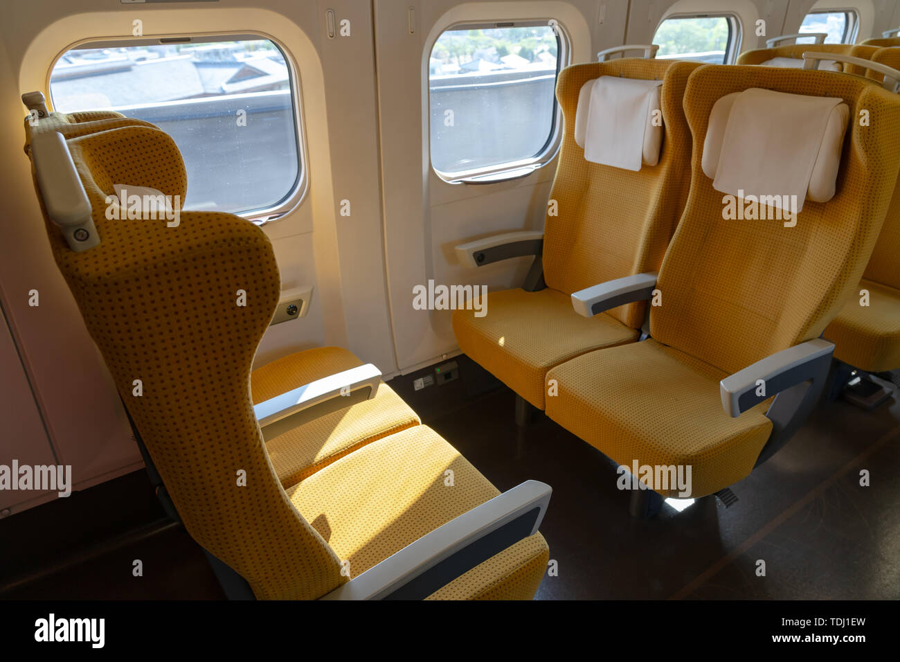 E6 komachi shinkansen hi-res stock photography and images - Alamy