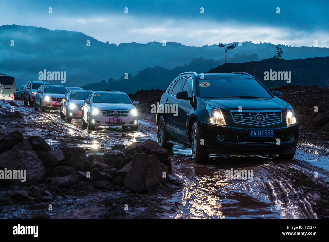 Means muddy hi-res stock photography and images - Alamy