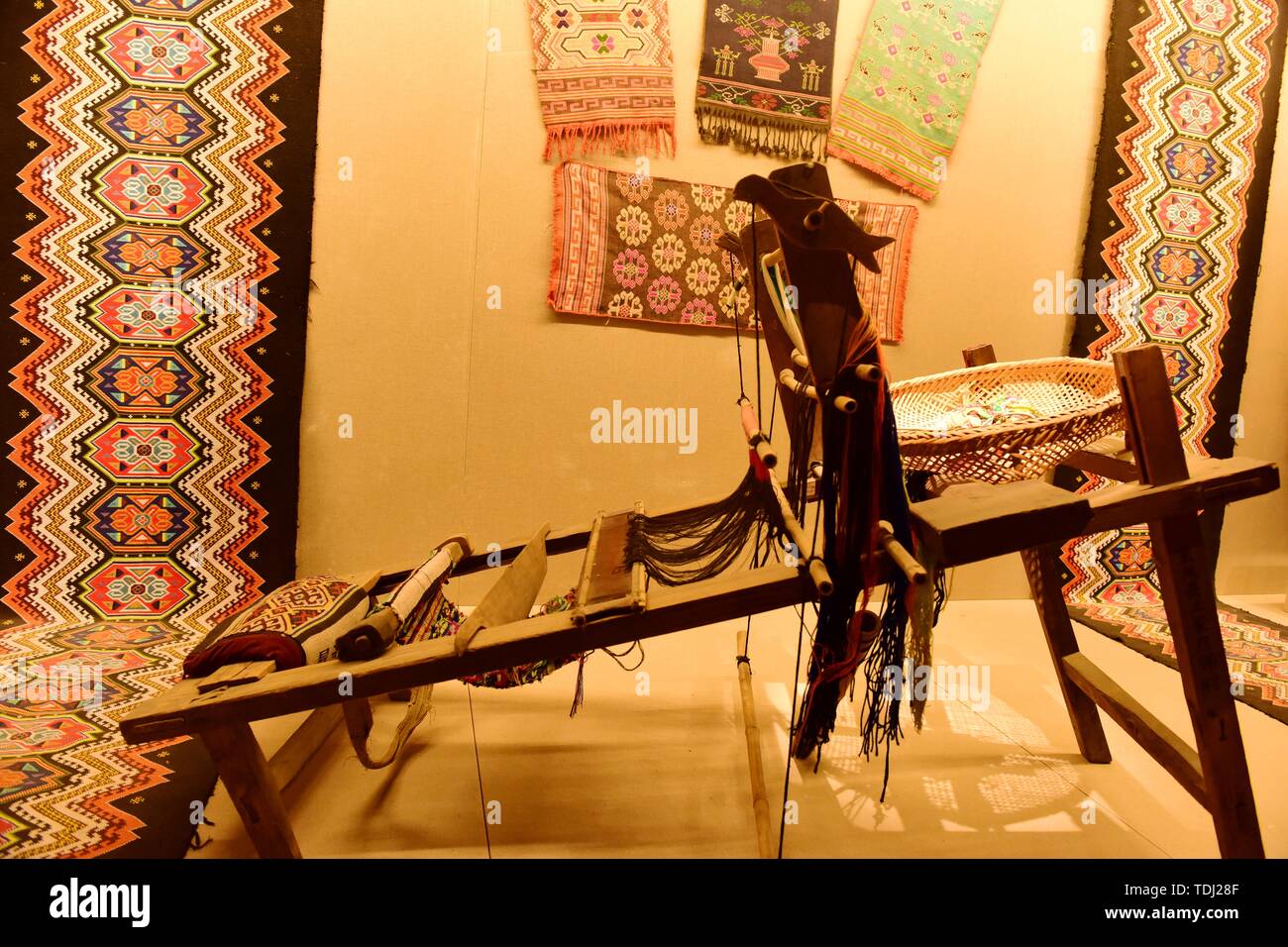 Traditional ancient weaving machines hi-res stock photography and ...