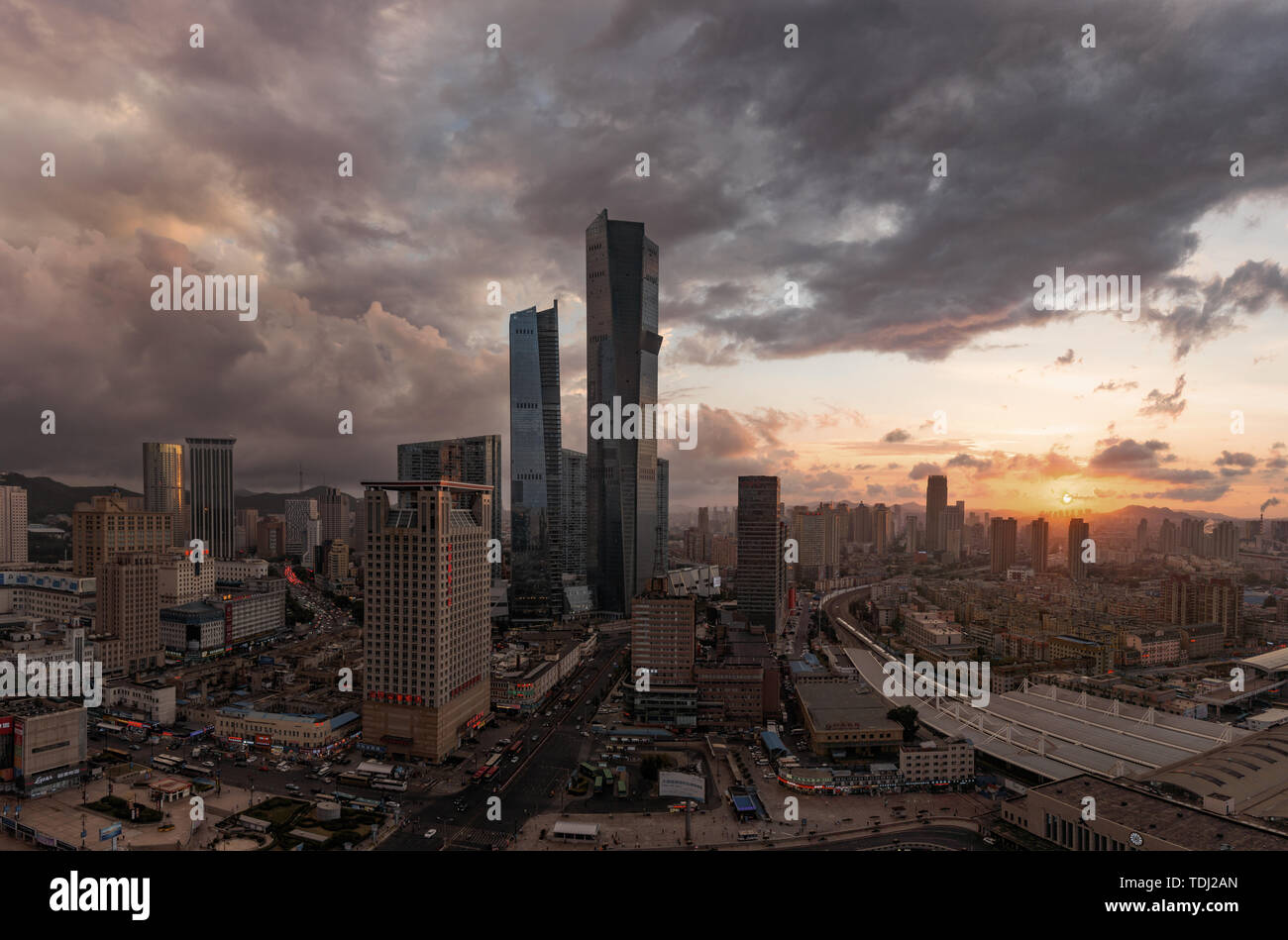 Dalian city hi-res stock photography and images - Alamy