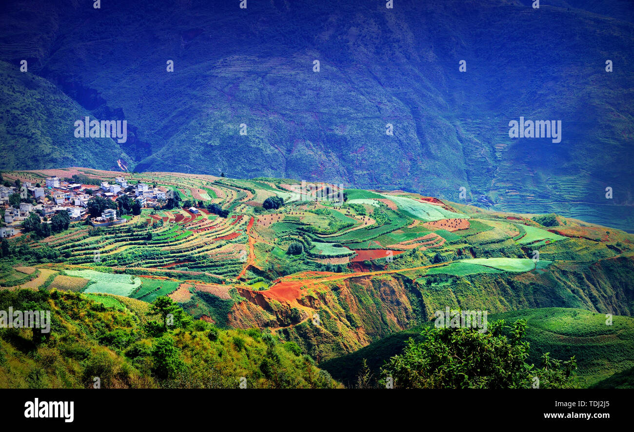 Dongchuan red land landscape, yunnan hi-res stock photography and ...