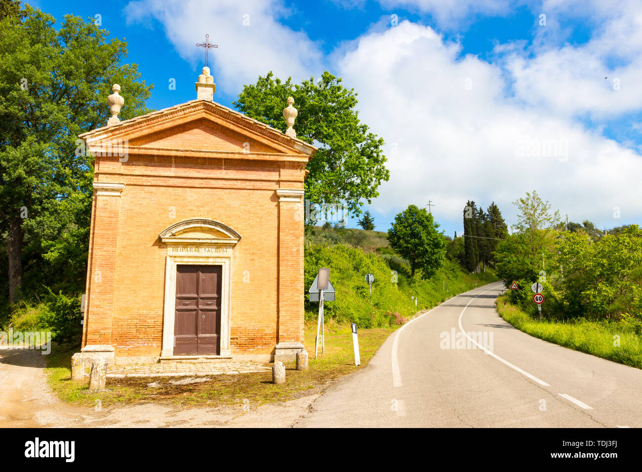 Small church in the tuscan countryside in a beautiful spring day, Italy ...