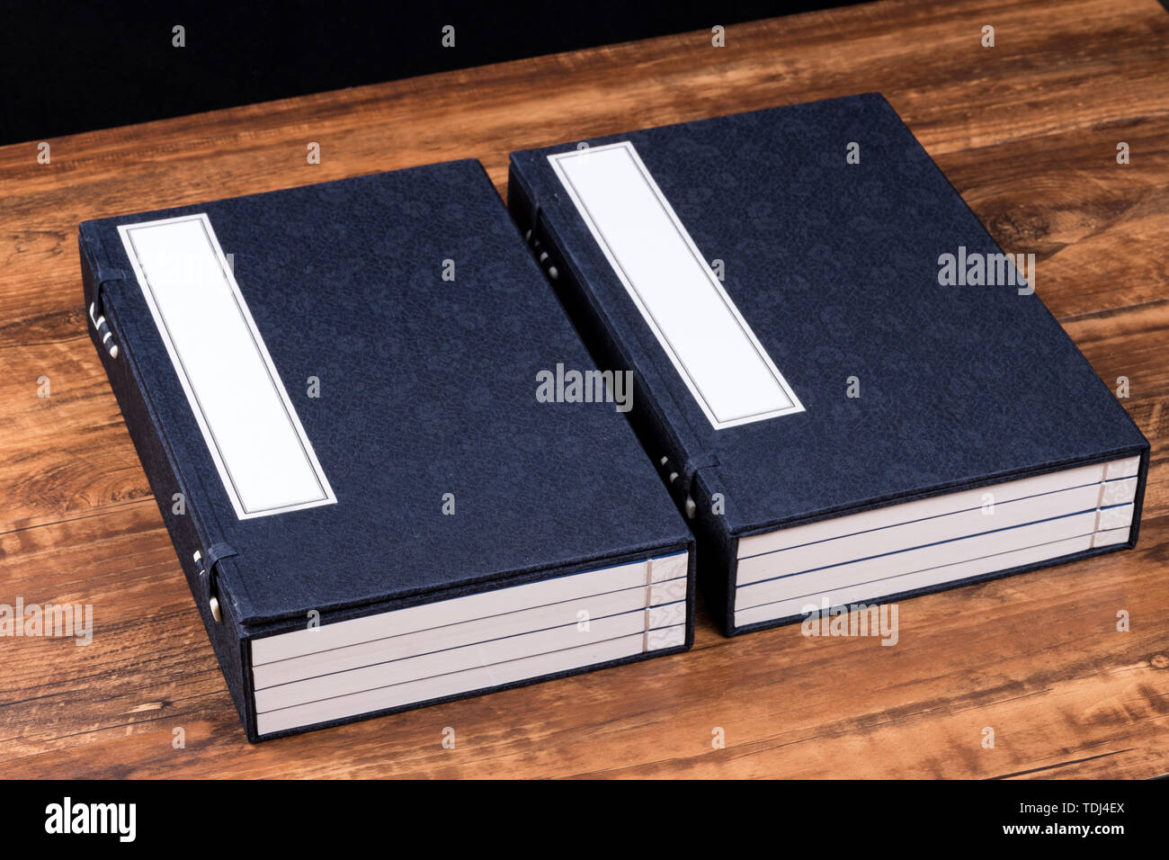 Rice paper books hi-res stock photography and images - Alamy