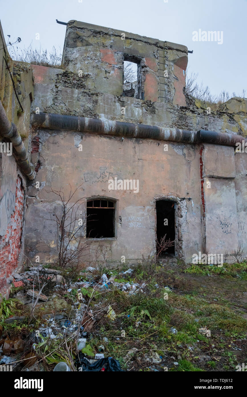 old and broken architecture of the first north fort Stock Photo - Alamy