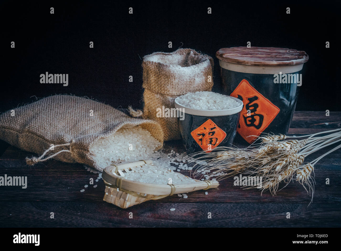 Grain miscellaneous grains hi-res stock photography and images - Alamy