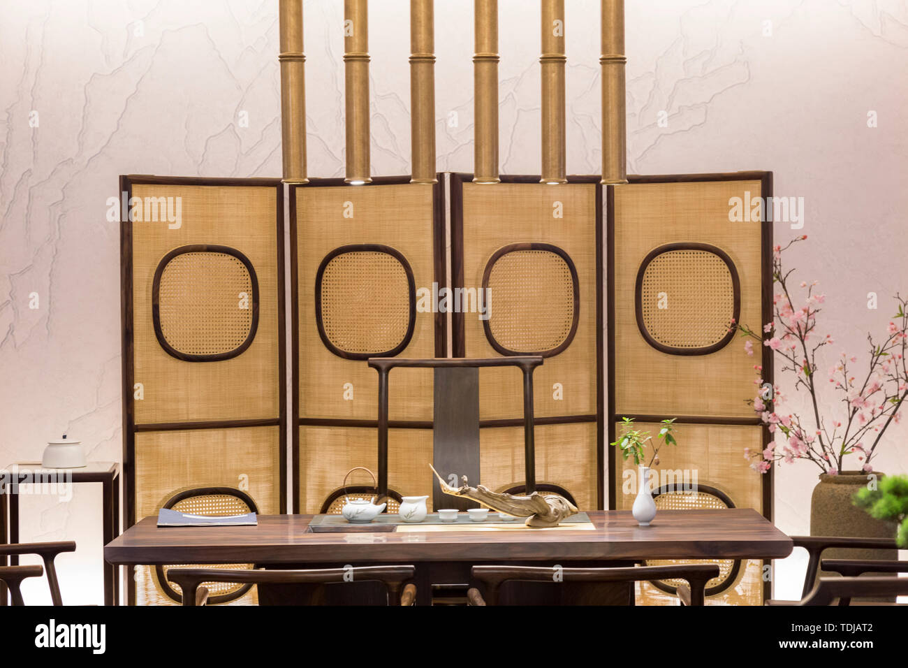Chinese classical living room wooden furniture Stock Photo - Alamy