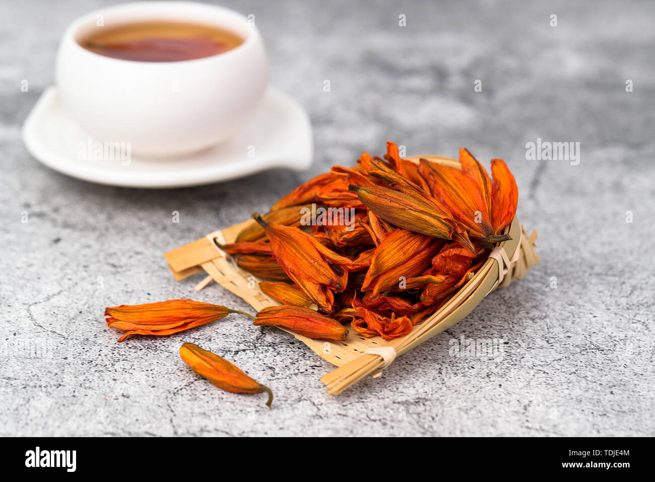Lily dried tea hi-res stock photography and images - Alamy