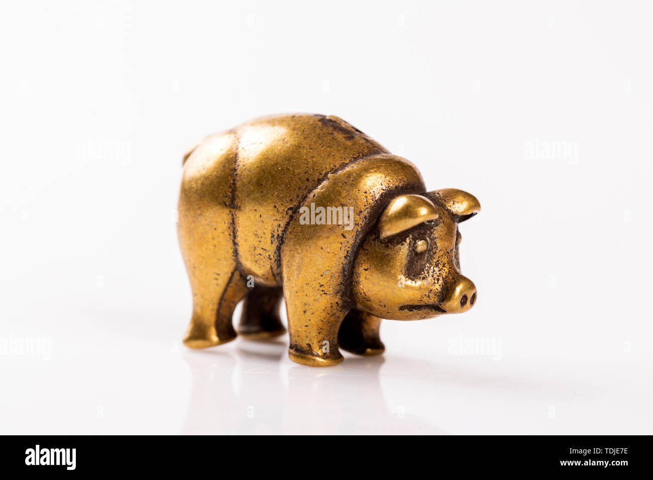 Brass pig hi-res stock photography and images - Alamy
