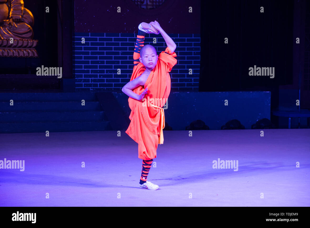 The martial monks are performing Shaolin Kung Fu at the Songshan ...