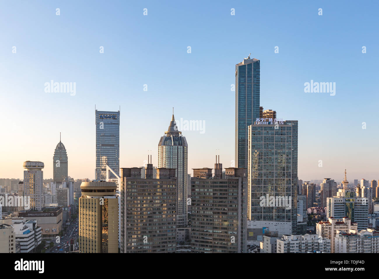 Beautiful scenery white buildings hi-res stock photography and images ...