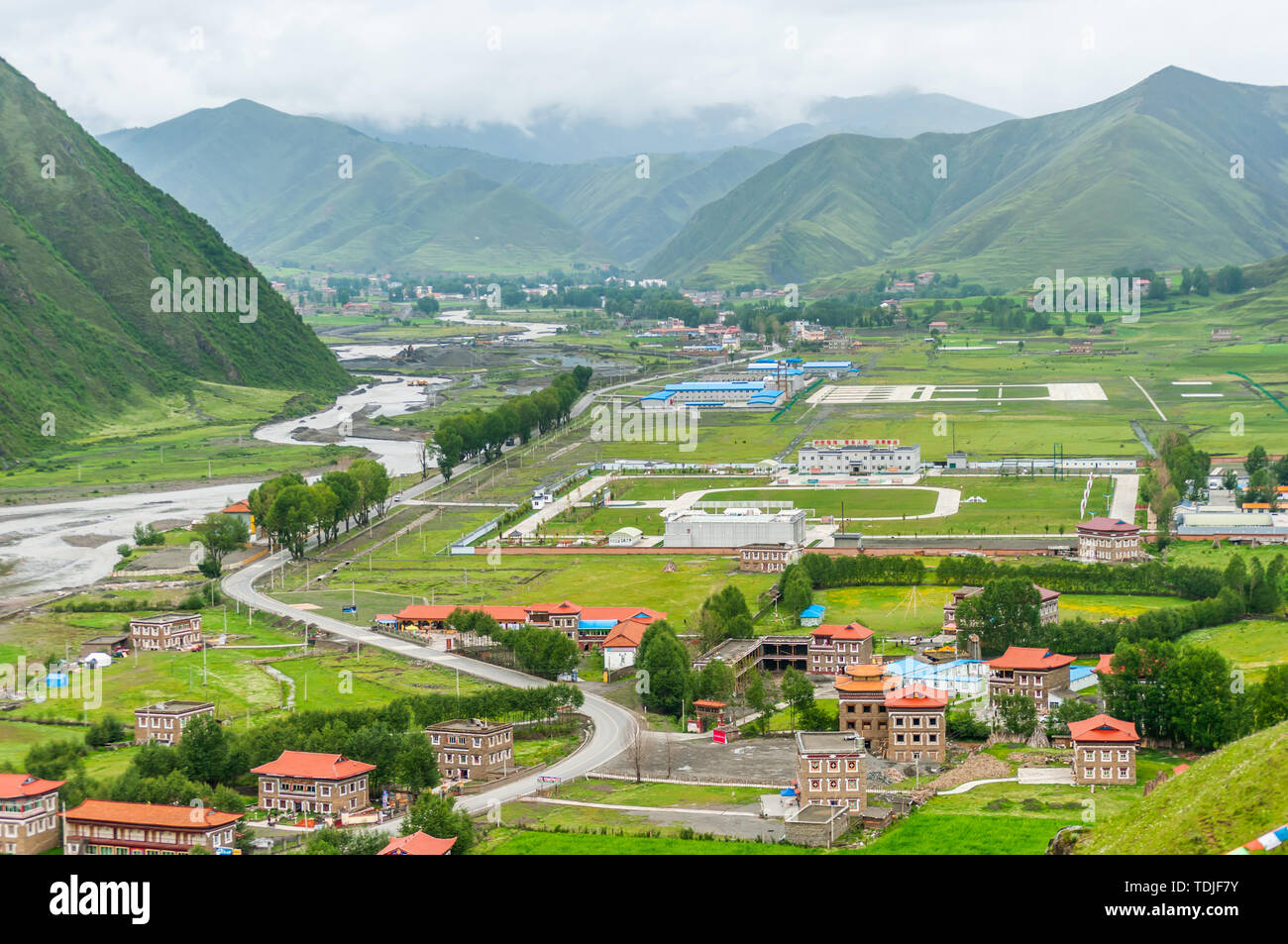 Natural Scenery of Xindu Bridge Tibetan Area in Tagong, Sichuan Stock ...