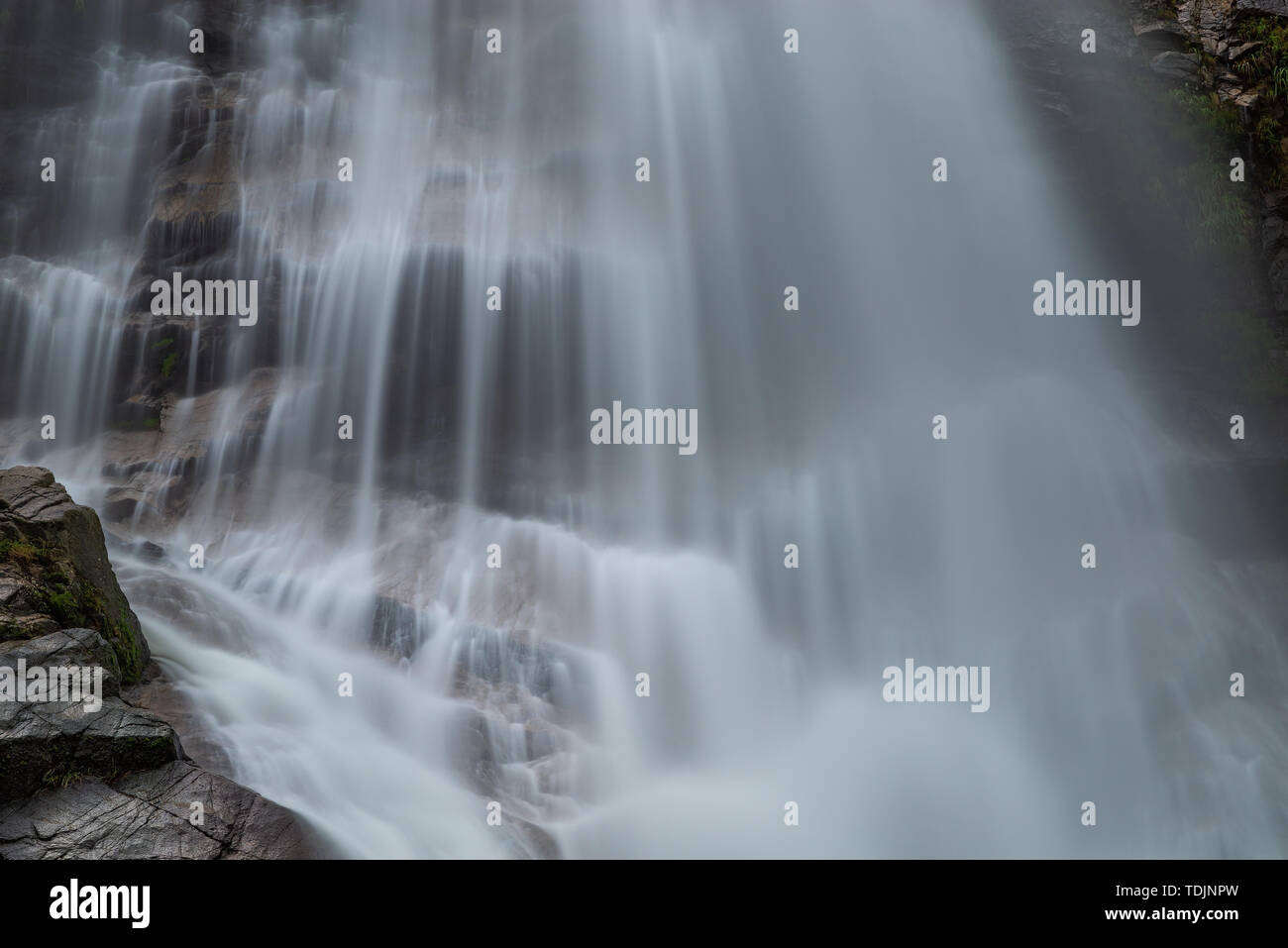 Hainan waterfall hi-res stock photography and images - Alamy