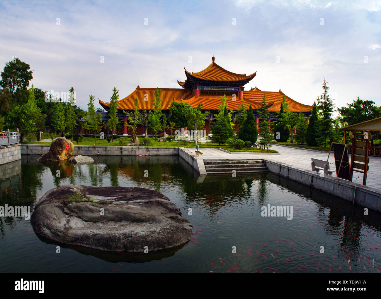 Chongsheng Temple architecture Stock Photo - Alamy