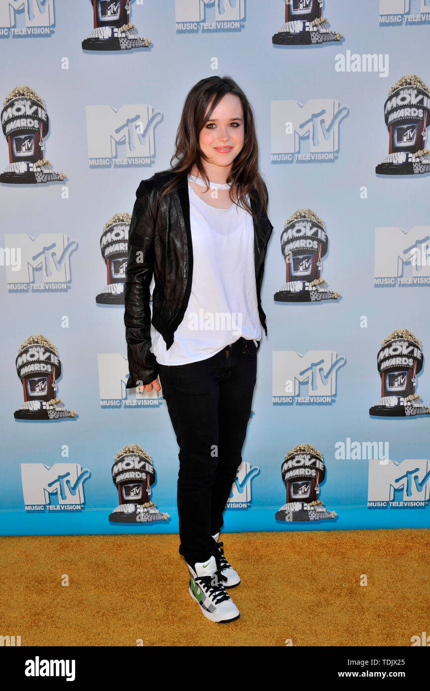 LOS ANGELES, CA. June 01, 2008: Ellen Page at the 2008 MTV Movie Awards ...