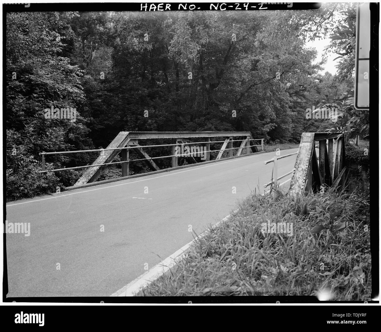Jamestown bridge Black and White Stock Photos & Images - Alamy