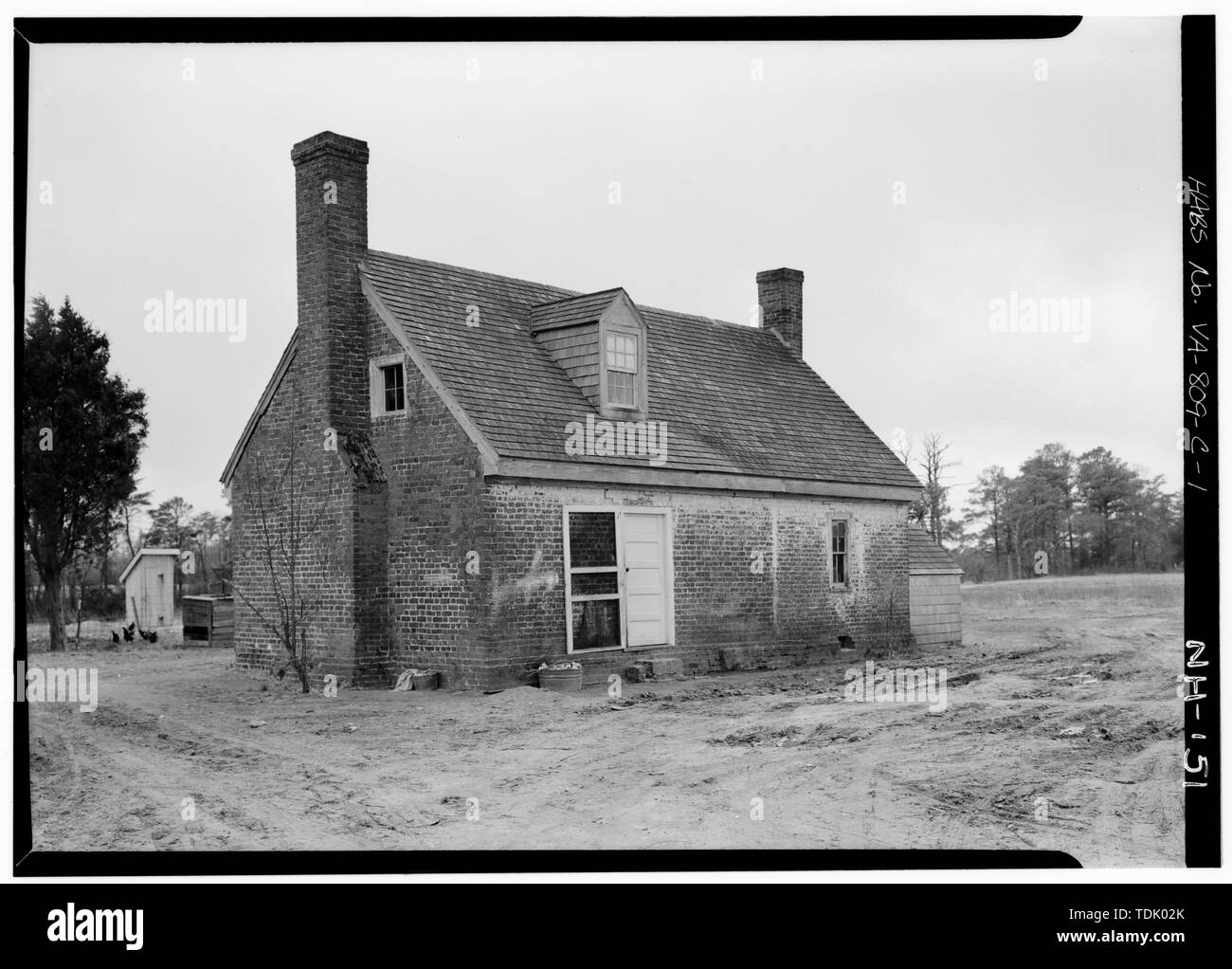 OBLIQUE VIEW - Eyre Hall, Overseer's House, U.S. Route 13 and State ...