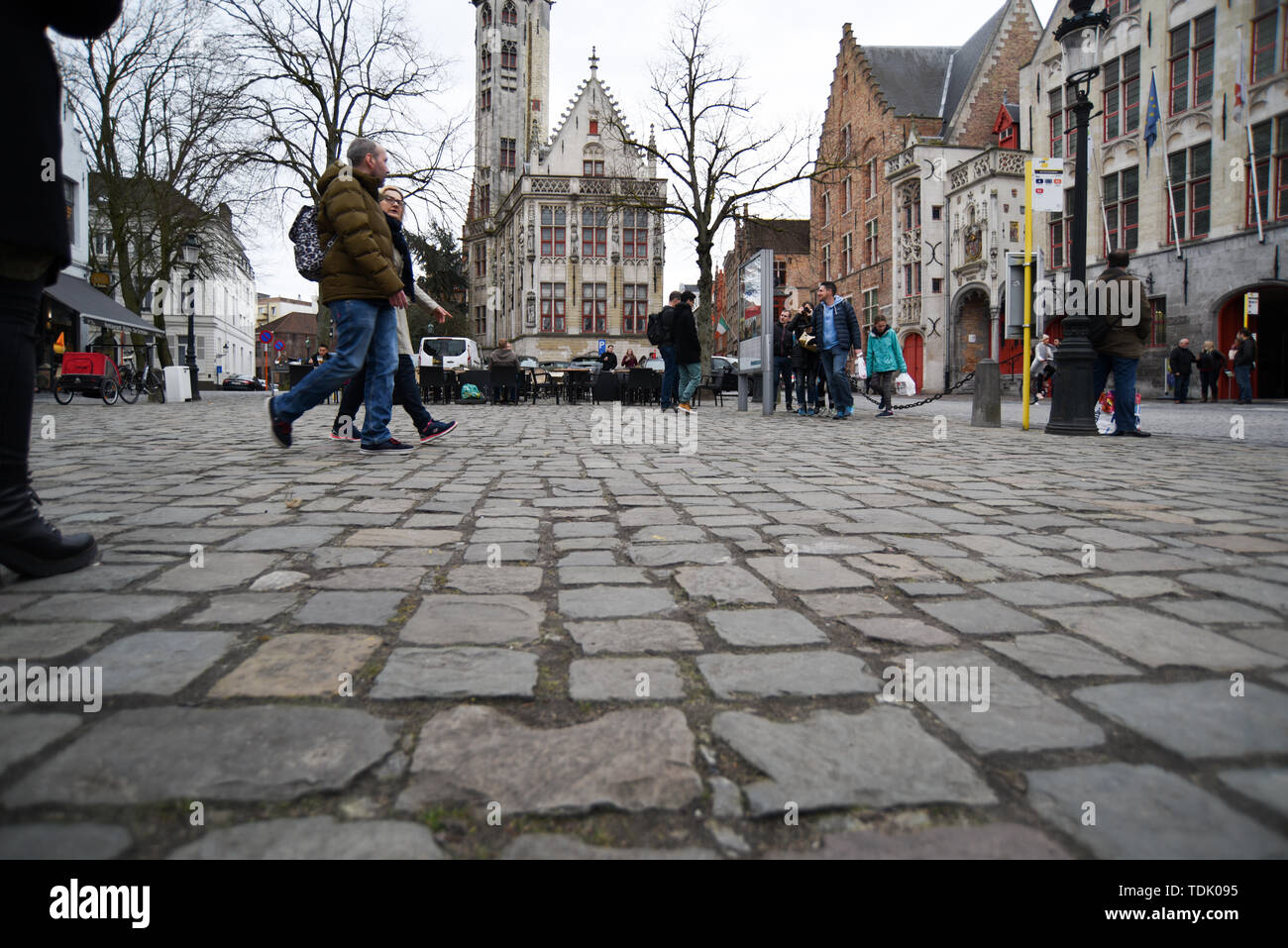 Bruges cobbled street hi-res stock photography and images - Alamy