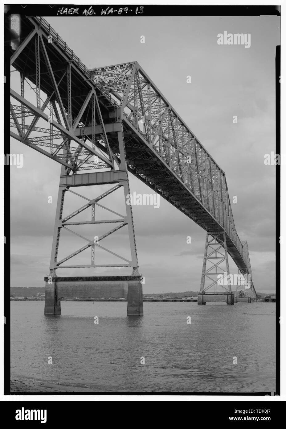 OBLIQUE VIEW OF MAIN SPAN - Longview Bridge, Spanning Columbia River at ...