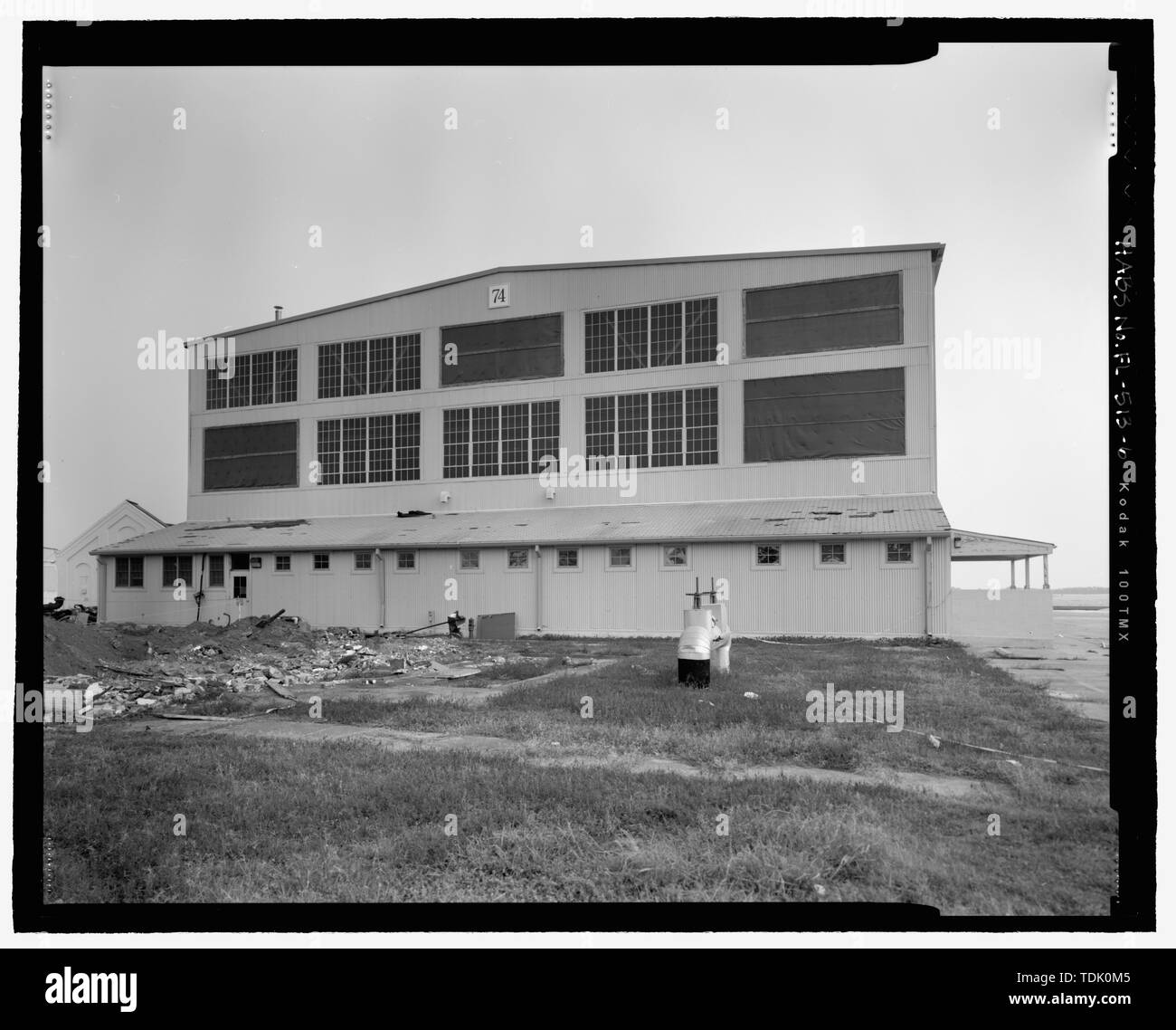 Side view seaplane Black and White Stock Photos & Images - Alamy