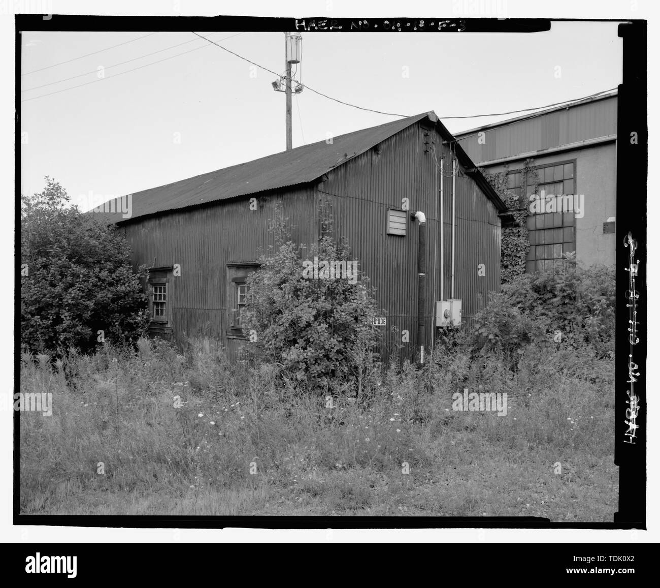 OBLIQUE VIEW OF SOUTH AND EAST ELEVATIONS. LOOKING NORTH ...