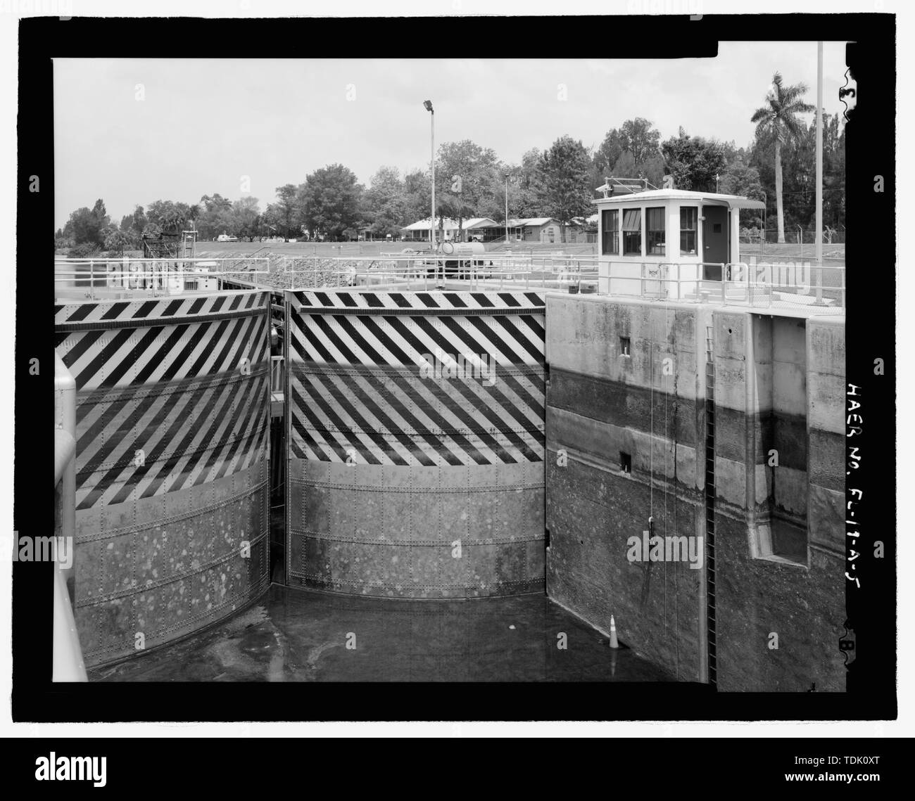 Lower gates hi-res stock photography and images - Alamy