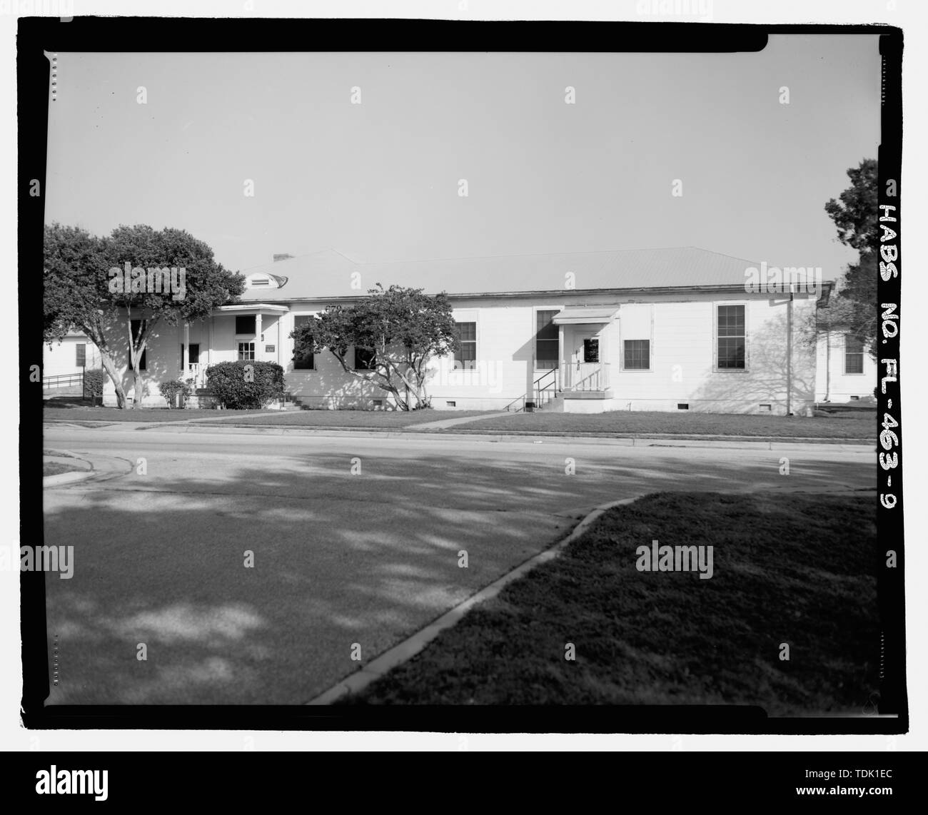 OBLIQUE VIEW OF WEST FACADE OF WEST WING, LOOKING NORTHEAST - U.S ...