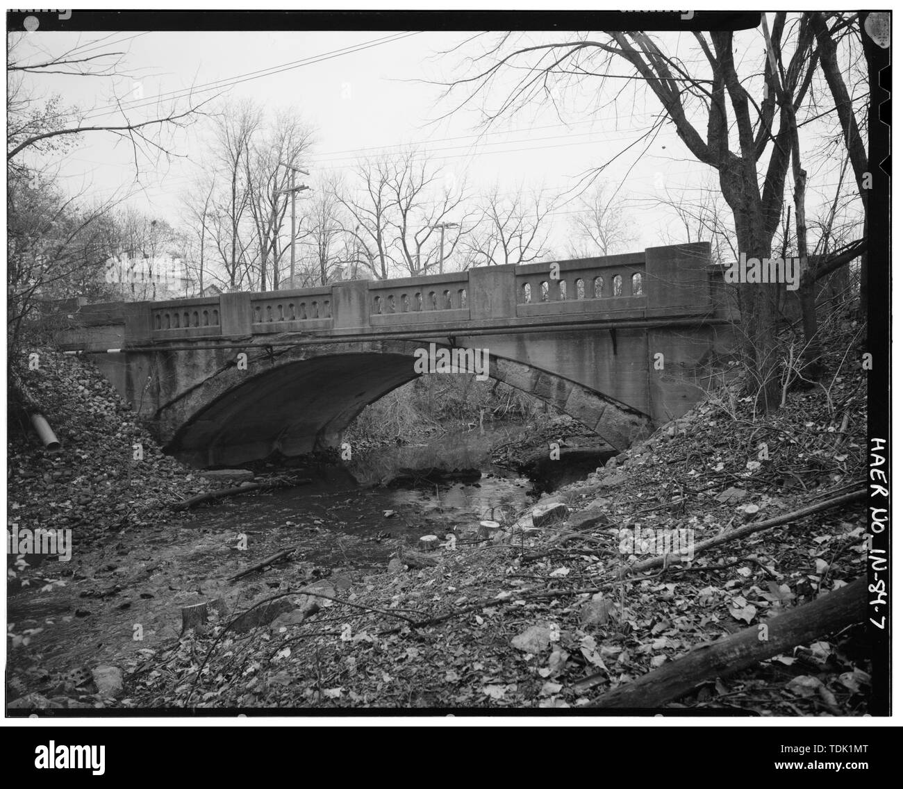 Wayne bridge Black and White Stock Photos & Images - Alamy