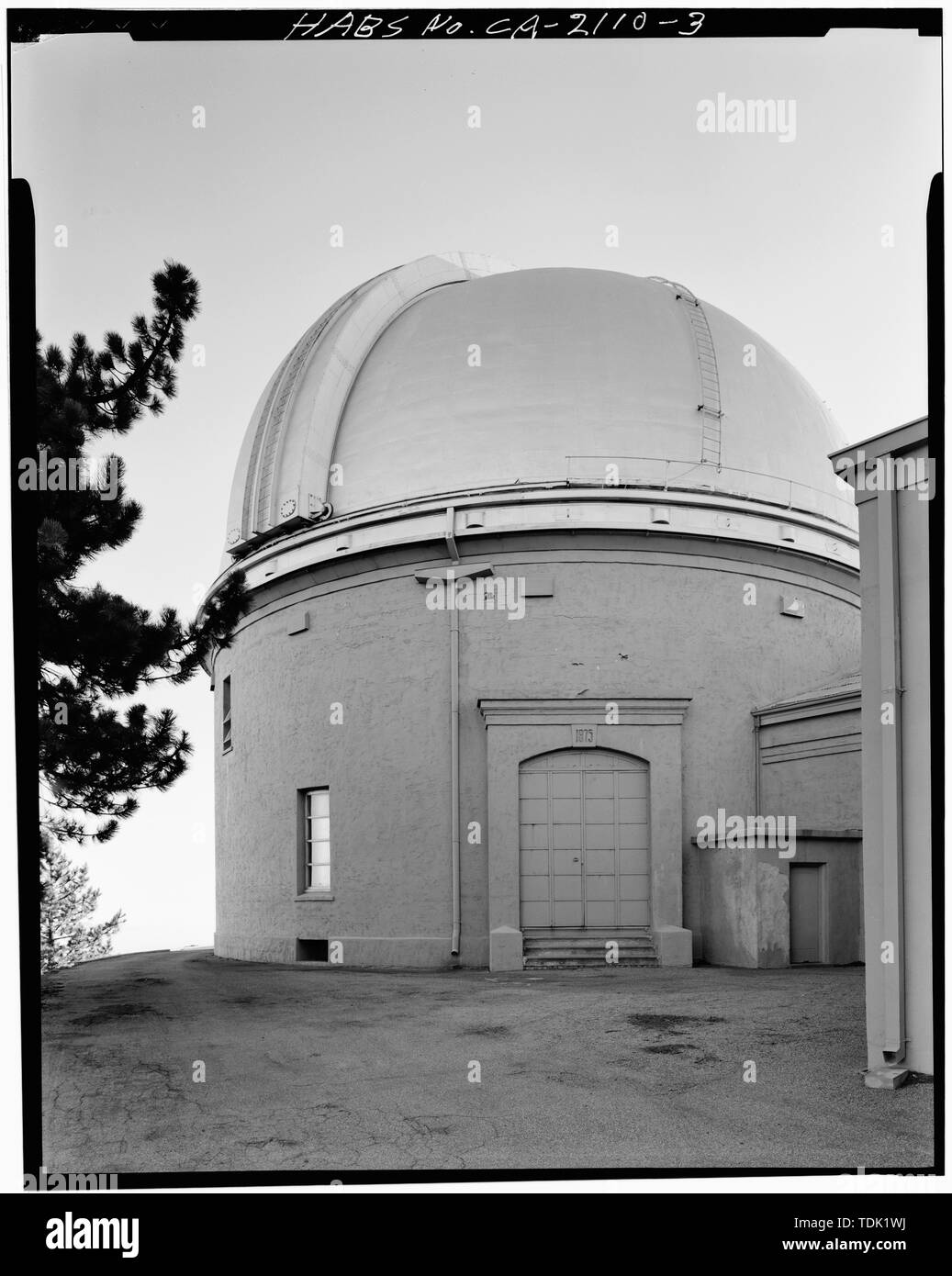 OBSERVATORY SOUTH TOWER, LOOKING SOUTHWEST - Lick Observatory, Mount ...