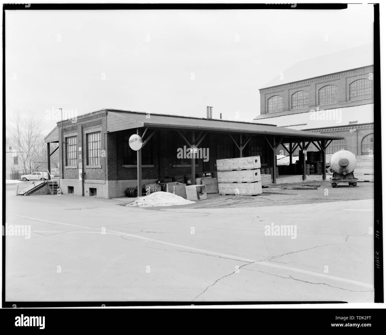 OIL STORAGE BUILDING, 1907, LOOKING WEST - Watervliet Arsenal, Building ...