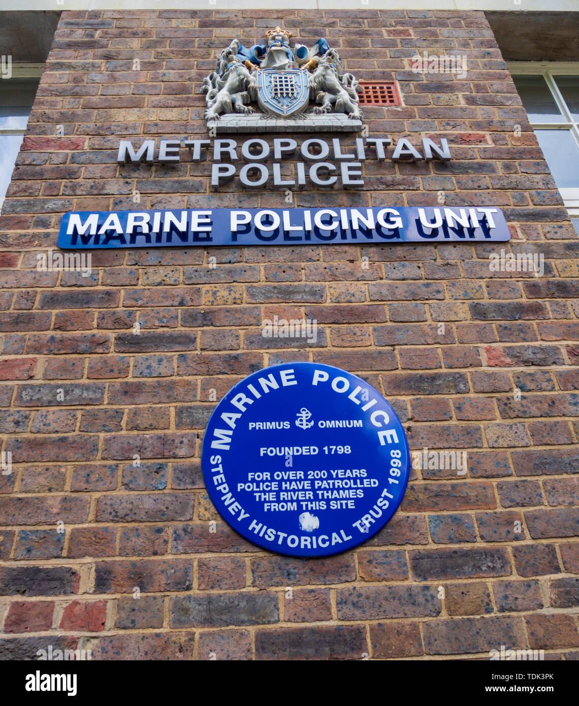 Metropolitan Police Marine Policing Unit sign Wapping River Thames ...