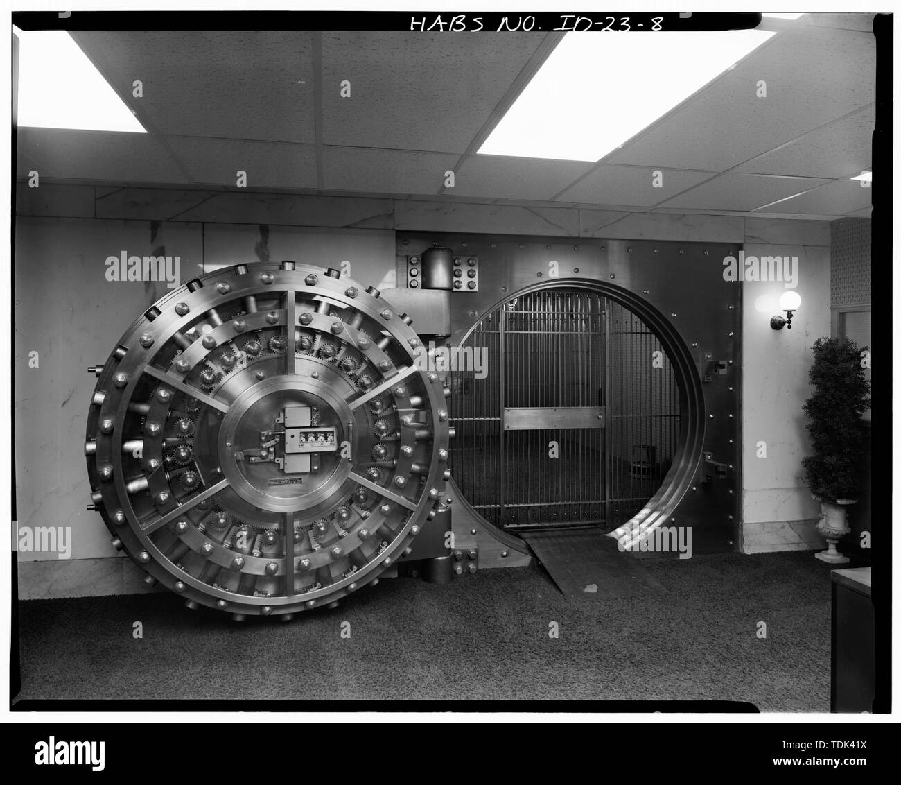 The old vault Black and White Stock Photos & Images - Alamy
