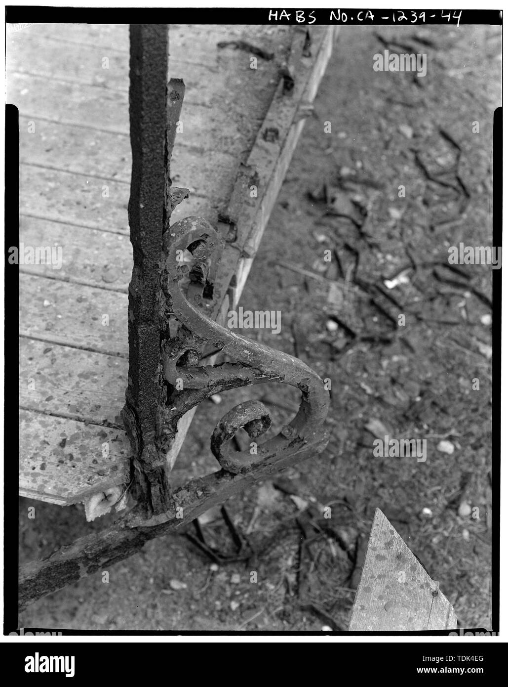 U bracket Black and White Stock Photos & Images - Alamy