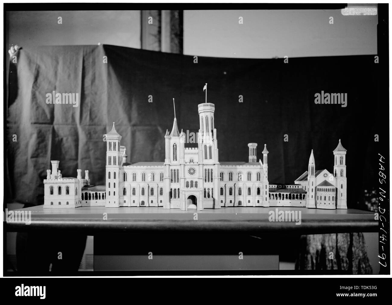 Smithsonian institution building Black and White Stock Photos & Images ...