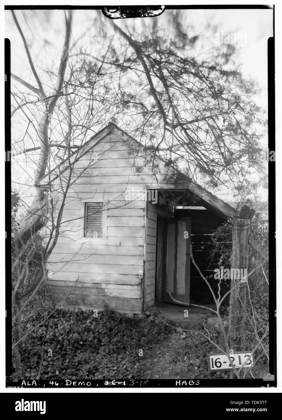 OUTHOUSE Alex Bush, Photographer, January 11, 1935. - Bluff Hall, 407 ...
