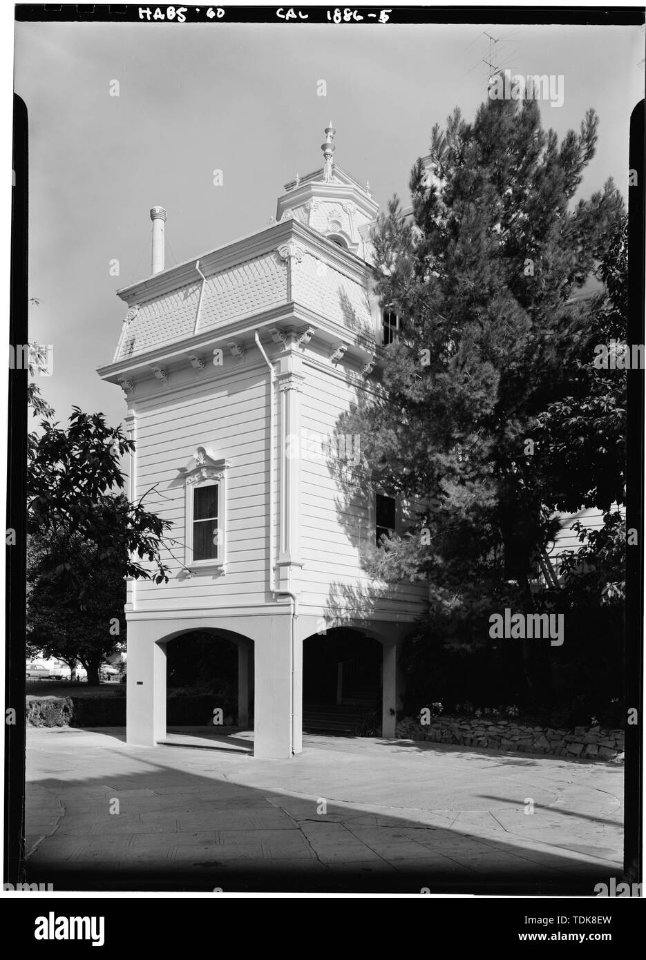 October 1960 SOUTHWEST CORNER ELEVATION - Albert Gallatin House, 1527 H ...