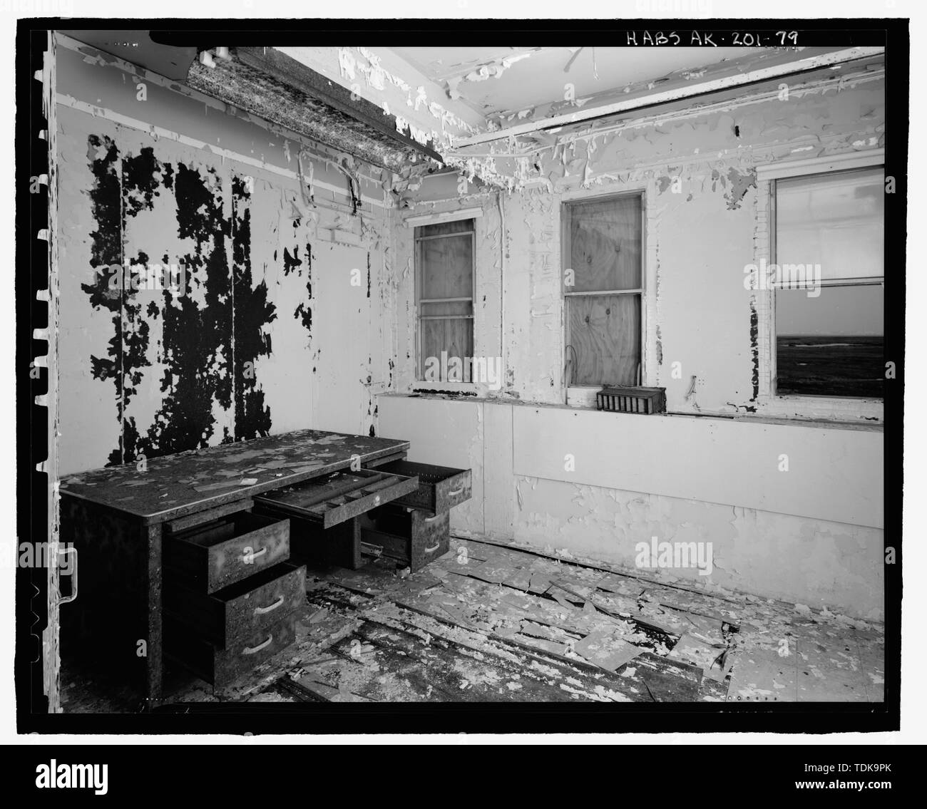 Office, Building 10, looking southeast - POW-3 Distant Early Warning ...