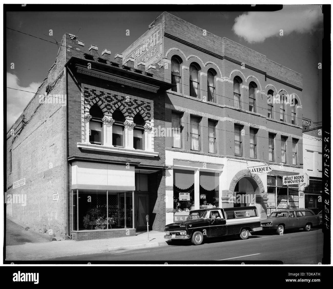 Green building facade large Black and White Stock Photos & Images - Alamy