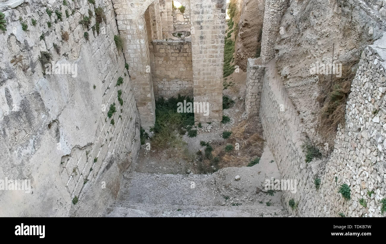 Pool of bethesda hi-res stock photography and images - Alamy