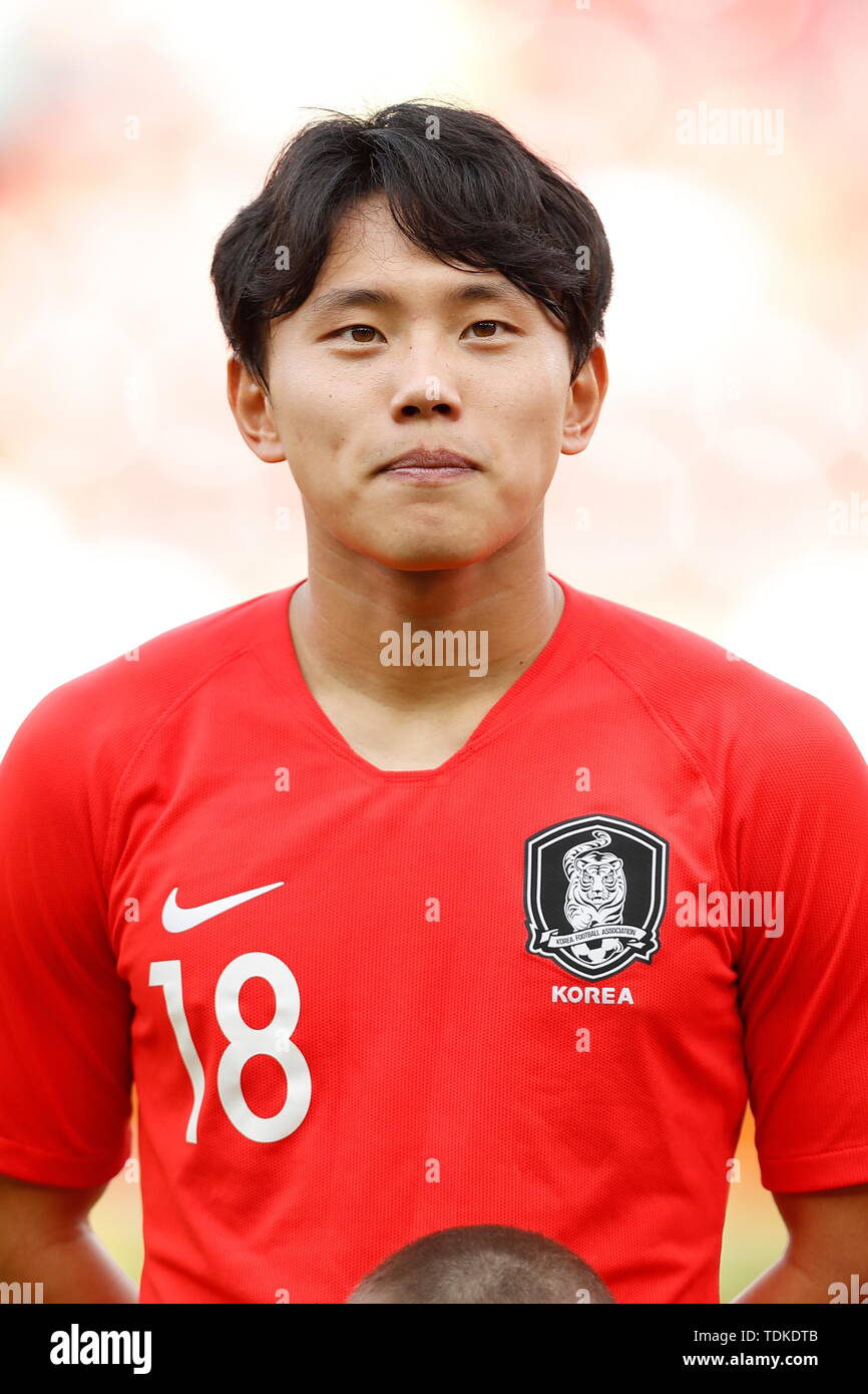 Cho young wook hi-res stock photography and images - Alamy