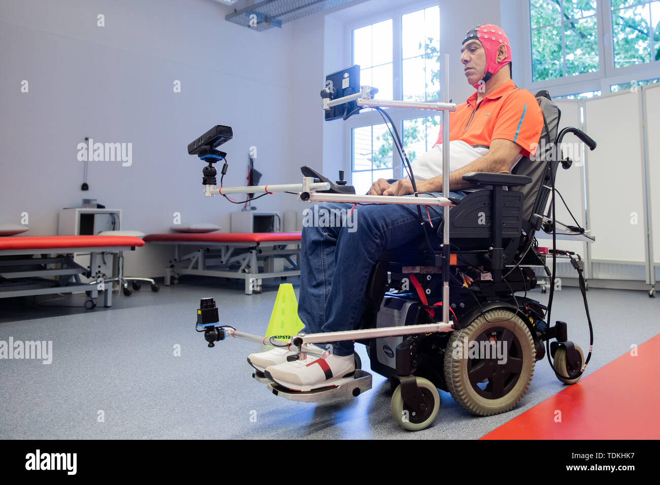 Bochum, Germany. 17th June, 2019. Sarshar Manoucheher, a paraplegic ...