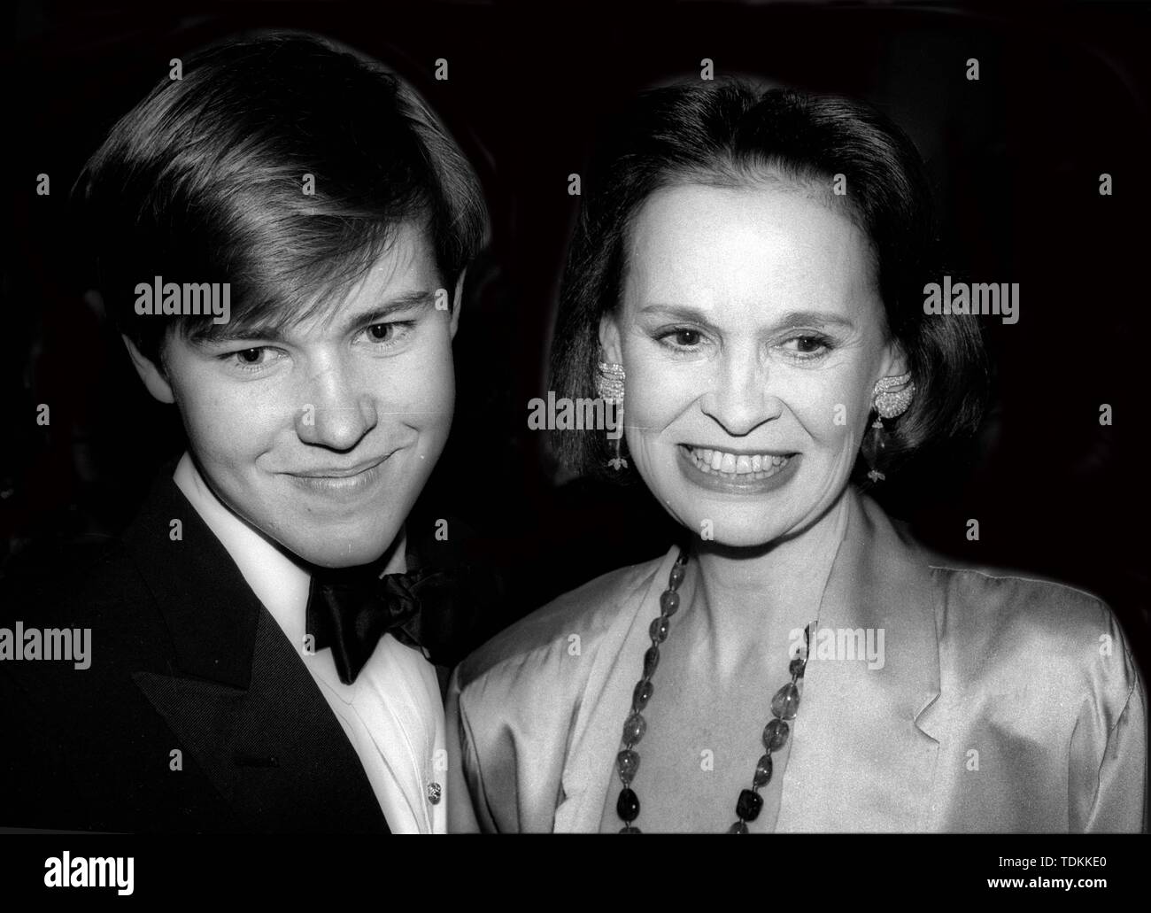 Gloria vanderbilt cooper hi-res stock photography and images - Alamy