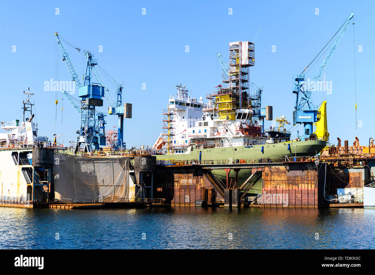 Alsfleth shipyard hi-res stock photography and images - Alamy