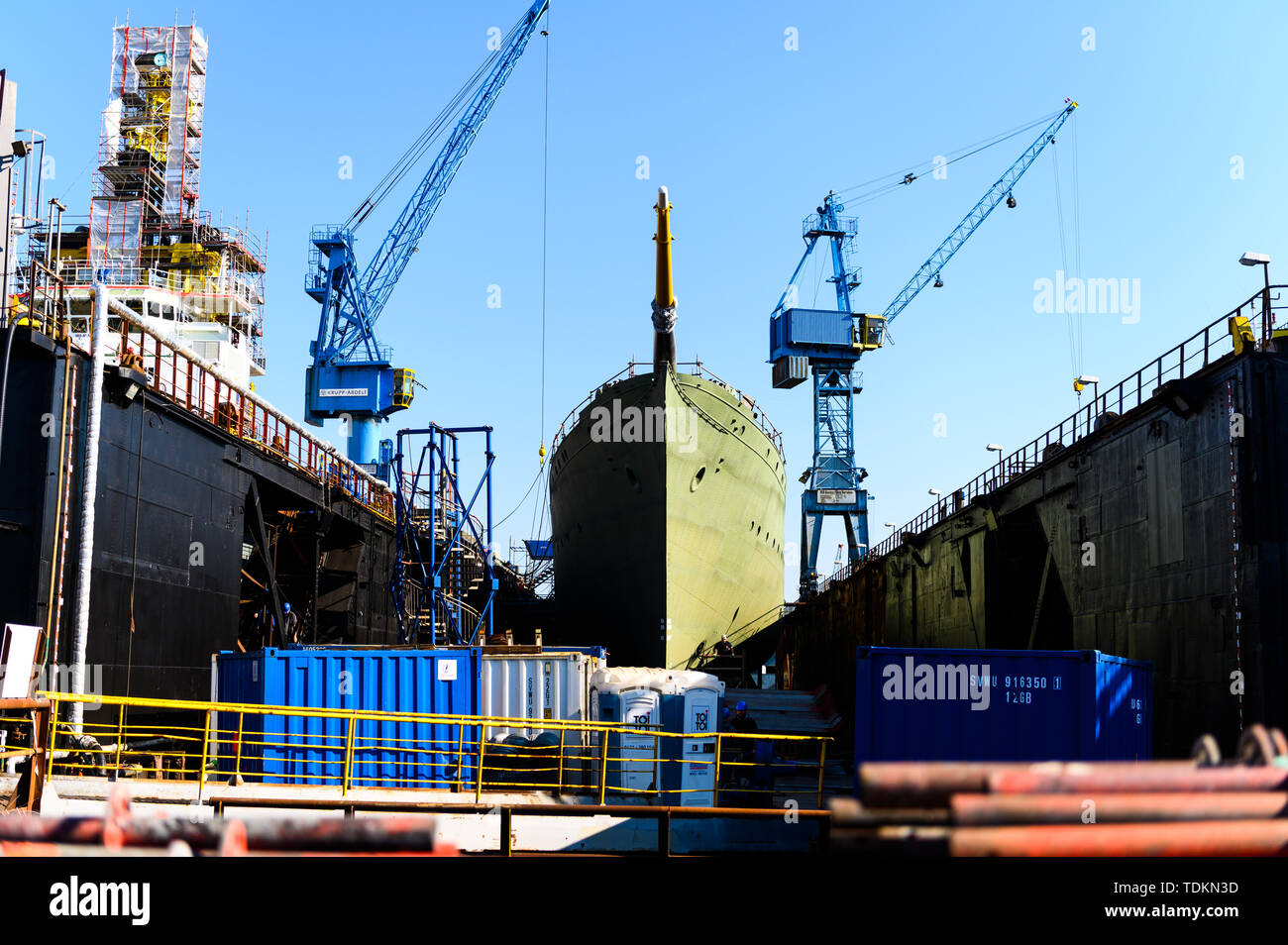 Alsfleth shipyard hi-res stock photography and images - Alamy