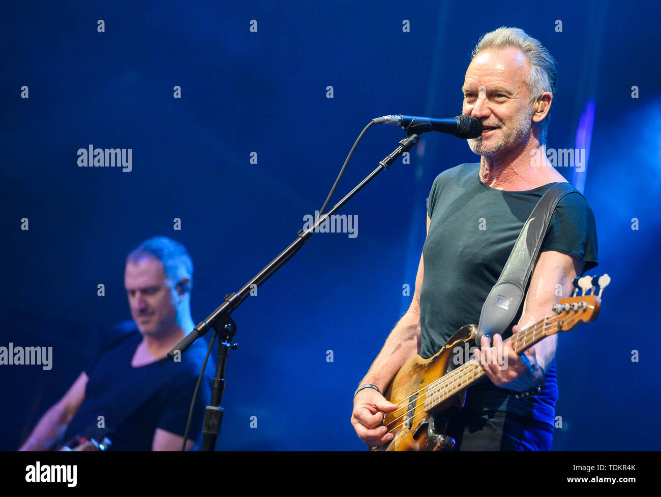 Christophe singer hi-res stock photography and images - Alamy