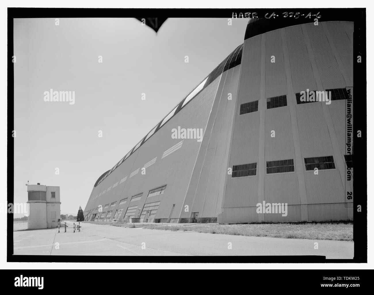 Moffett field hi-res stock photography and images - Alamy
