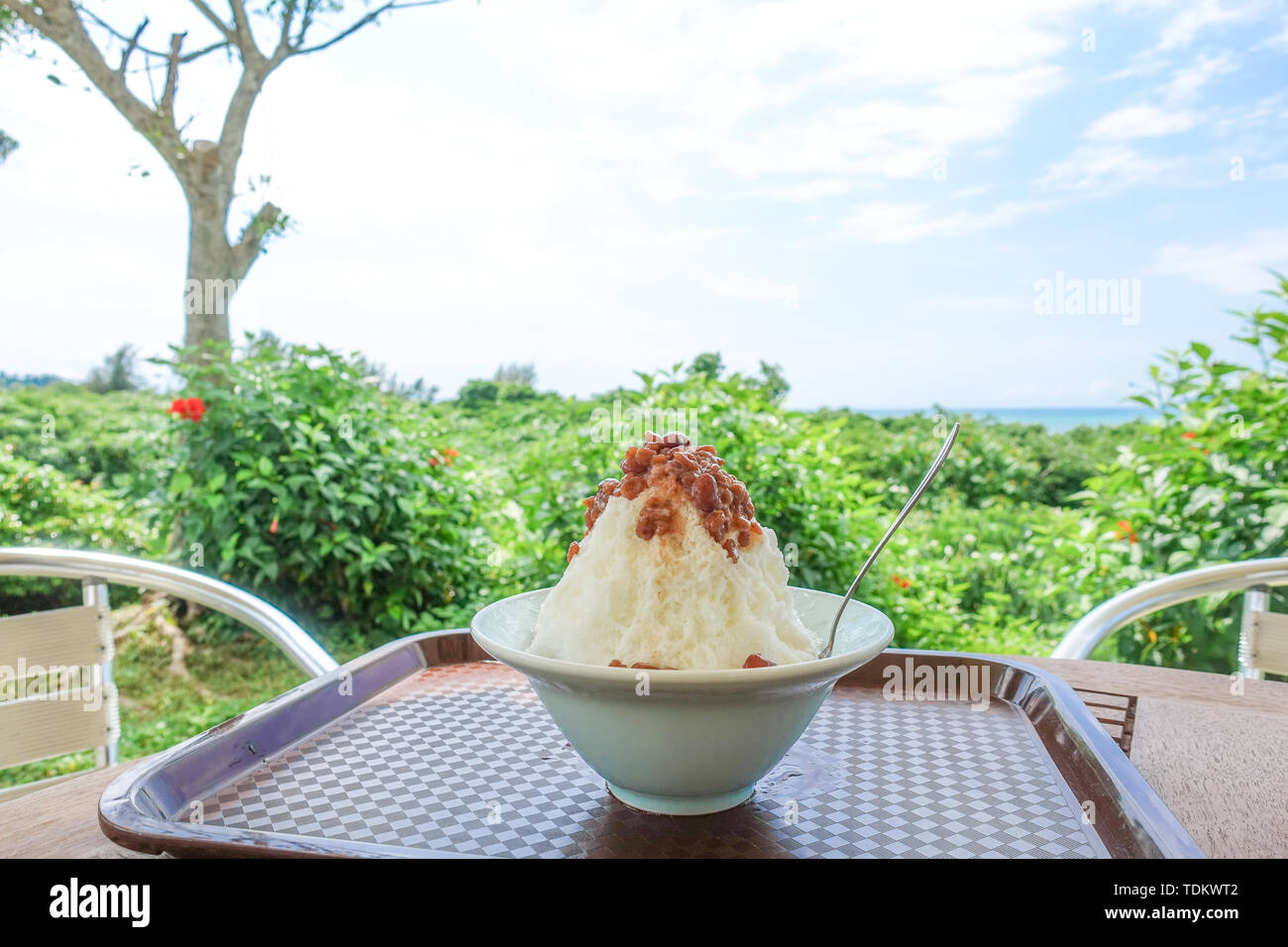Azuki bean shaved ice Stock Photo - Alamy